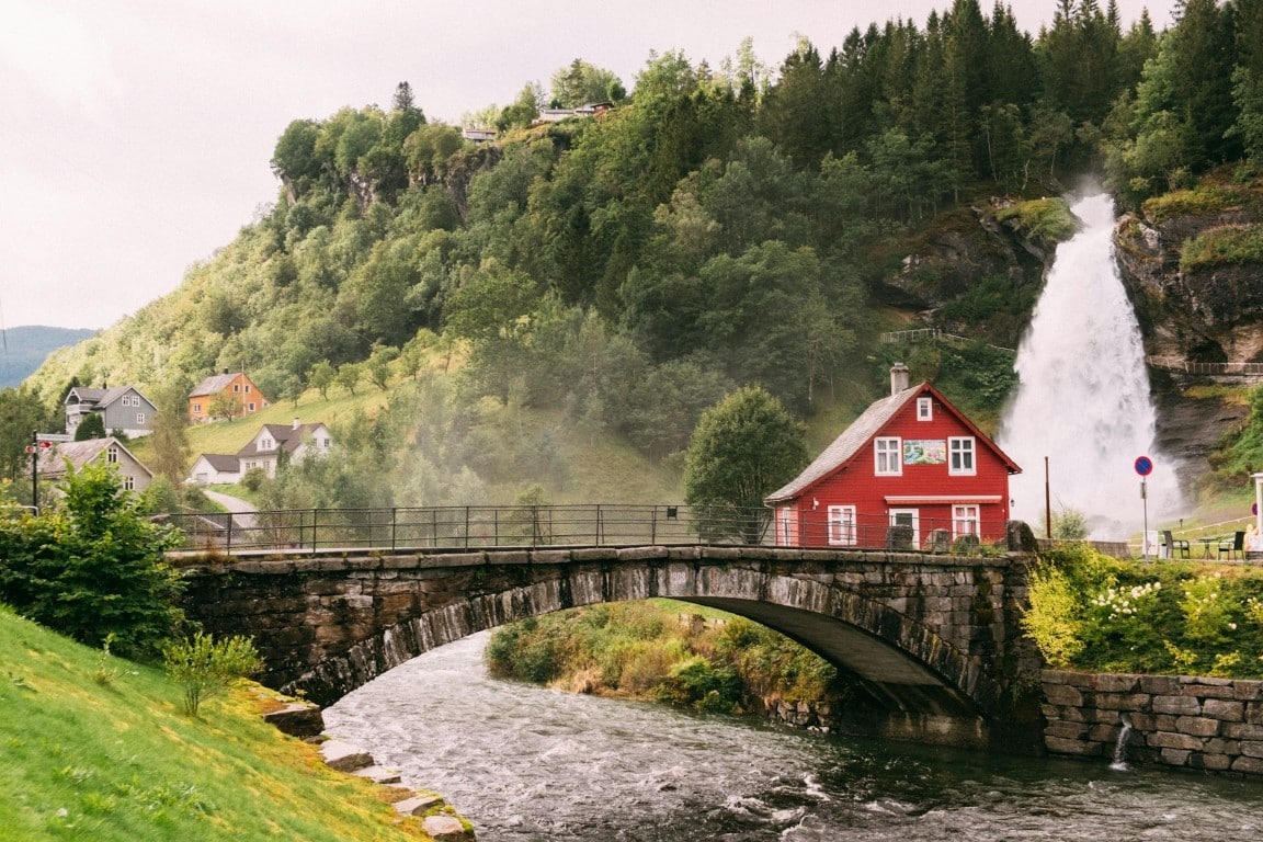 Norway in May: Weather, Daylight, and What to Expect - Bamba